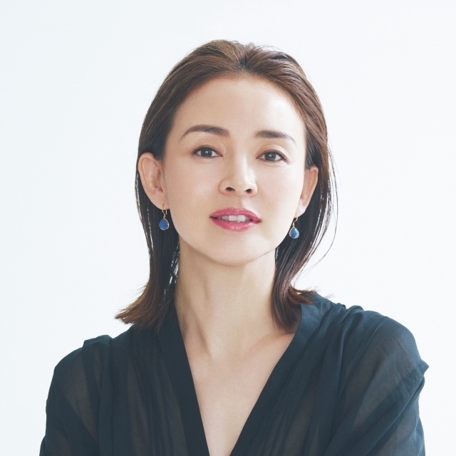 アレンジ自由自在！SHIHOの涼感ミディアム【50代髪型月間人気ランキングTOP10】 | Web eclat | 50代女性のためのファッション、ビューティ、ライフスタイル最新情報