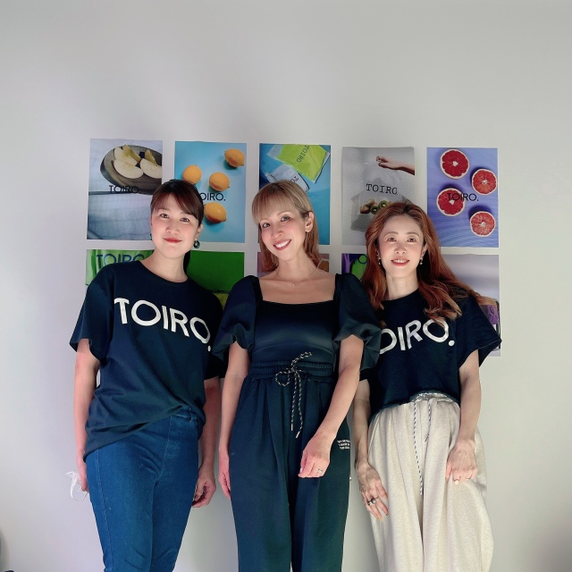 渡辺由香さんと西山美希子さんが手がける新ブランド【TOIRO.】デビューコレクションへ | ファッション誌Marisol(マリソル) 40代をもっとキレイに。女っぷり上々！